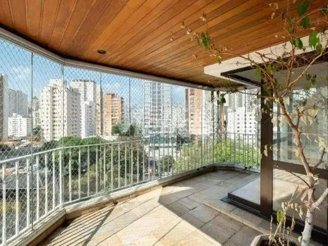 Apartamento para Venda em São Paulo/SP Moema 3 Quartos