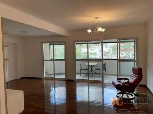 Apartamento para Venda em São Paulo/SP Moema 3 Quartos