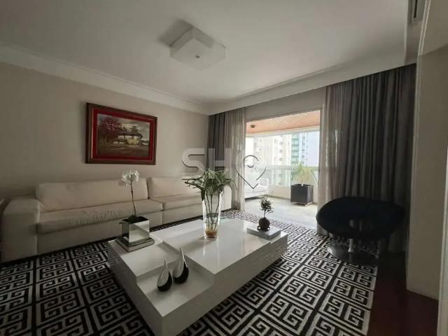 Apartamento para Venda em São Paulo/SP Moema 3 Quartos