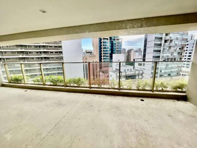 Apartamento para Venda em São Paulo/SP Moema 3 Quartos