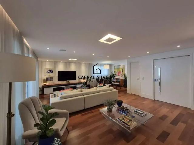 Apartamento para Venda em São Paulo/SP Moema 3 Quartos