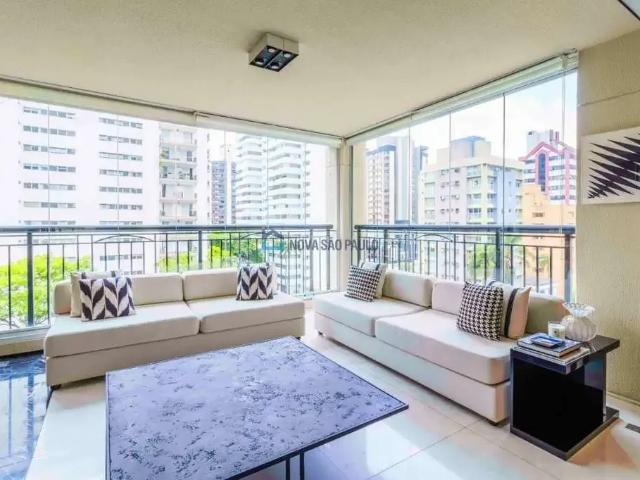 Apartamento para Venda em São Paulo/SP Moema 3 Quartos