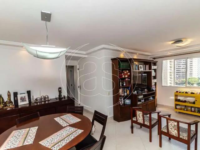 Apartamento para Venda em São Paulo/SP Moema 3 Quartos