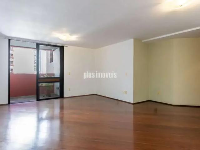 Apartamento para Venda em São Paulo/SP Moema 3 Quartos