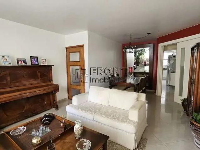 Apartamento para Venda em São Paulo/SP Moema 3 Quartos