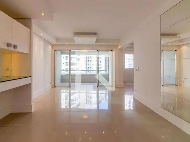 Apartamento para Venda em São Paulo/SP Moema 3 Quartos