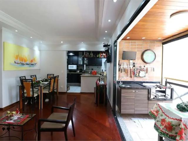Apartamento para Venda em São Paulo/SP Moema 3 Quartos