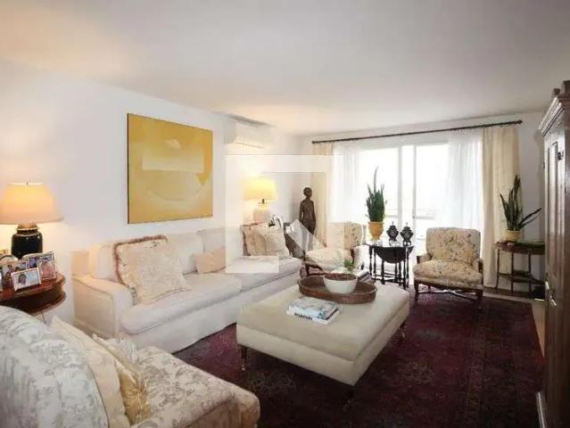 Apartamento para Venda em São Paulo/SP Moema 3 Quartos