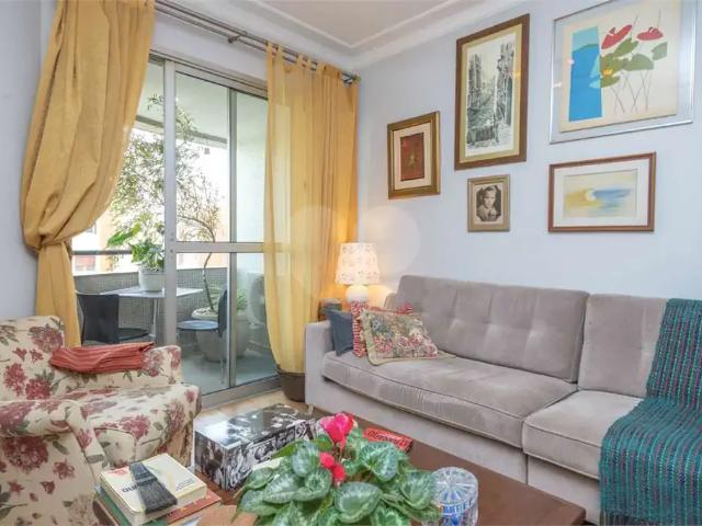 Apartamento para Venda em São Paulo/SP Moema 3 Quartos