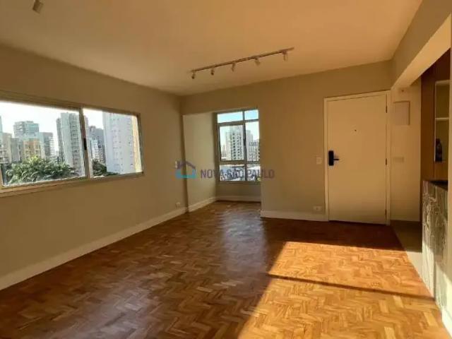 Apartamento para Venda em São Paulo/SP Moema 3 Quartos