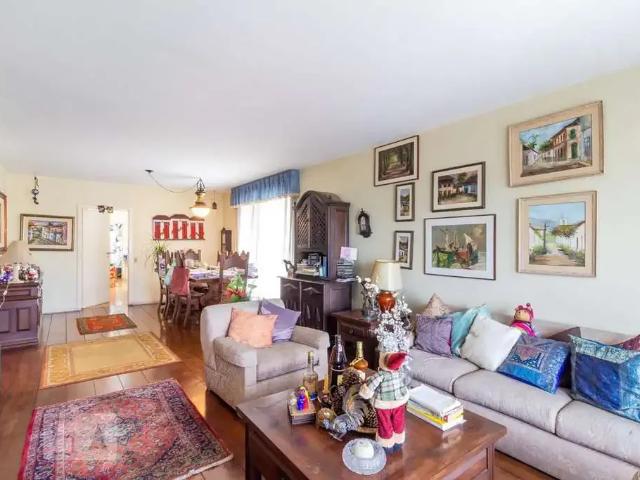 Apartamento para Venda em São Paulo/SP Moema 3 Quartos