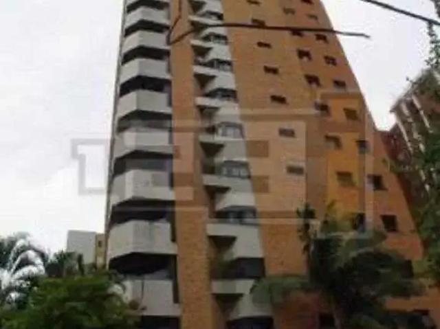 Apartamento para Venda em São Paulo/SP Moema 3 Quartos