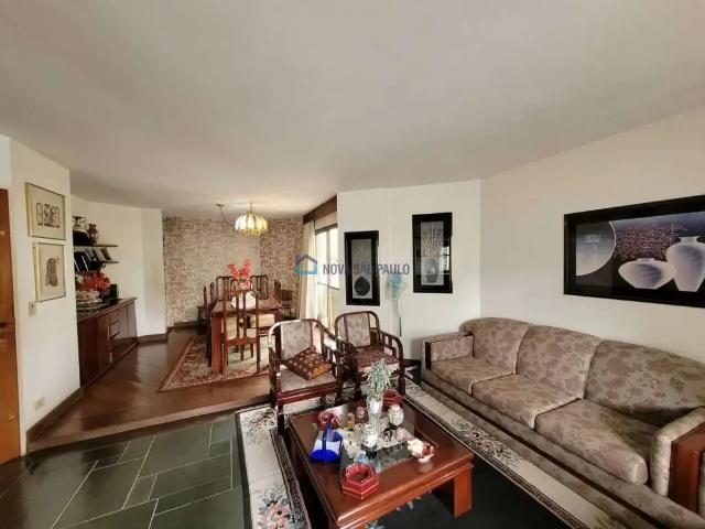 Apartamento para Venda em São Paulo/SP Moema 3 Quartos