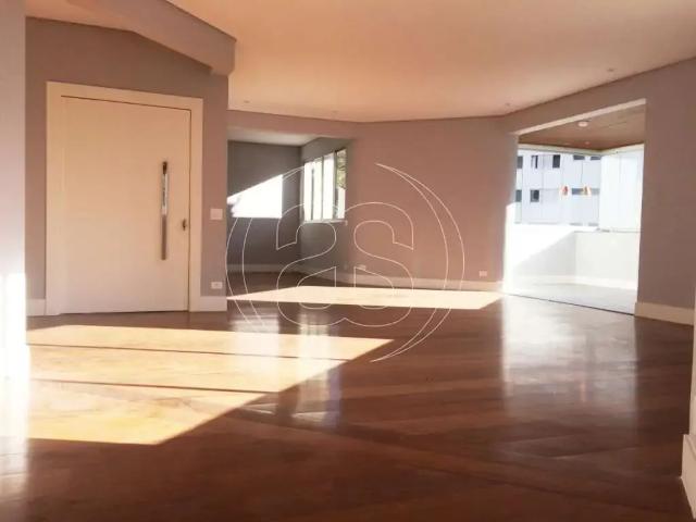 Apartamento para Venda em São Paulo/SP Moema 3 Quartos