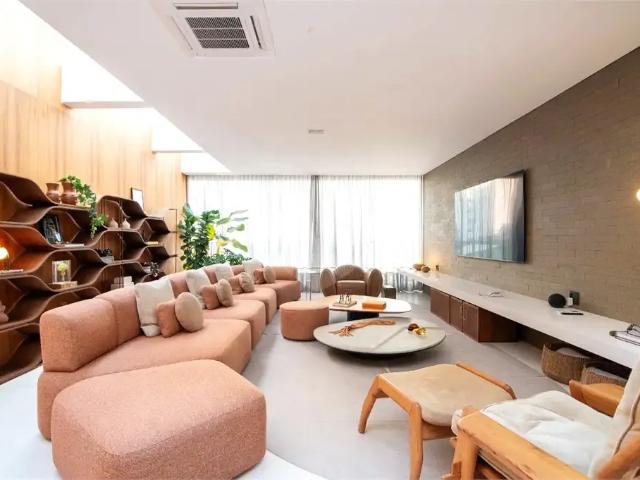 Apartamento para Venda em São Paulo/SP Moema 3 Quartos