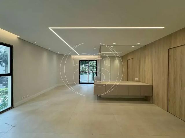 Apartamento para Venda em São Paulo/SP Moema 3 Quartos
