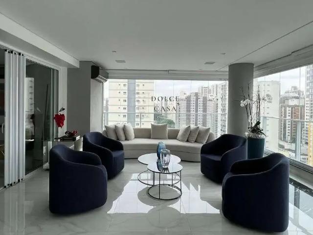 Apartamento para Venda em São Paulo/SP Moema 3 Quartos