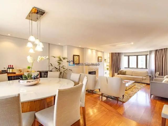 Apartamento para Venda em São Paulo/SP Moema 3 Quartos