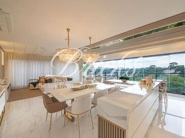 Apartamento para Venda em São Paulo/SP Moema 3 Quartos