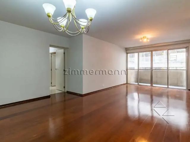 Apartamento para Venda em São Paulo/SP Moema 3 Quartos