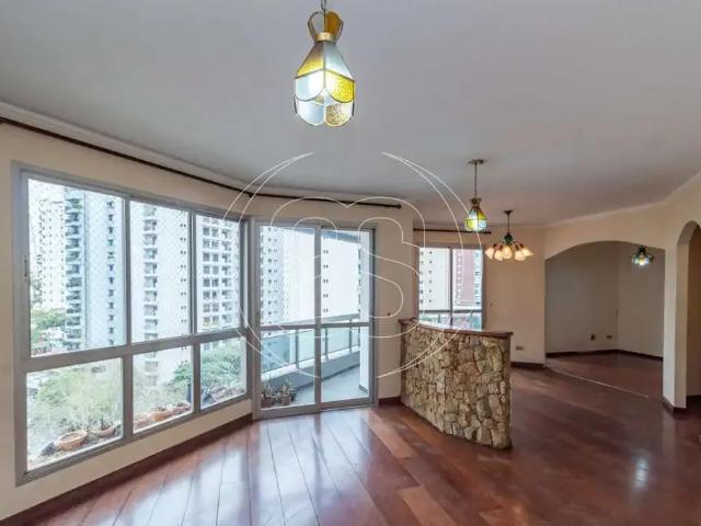 Apartamento para Venda em São Paulo/SP Moema 3 Quartos
