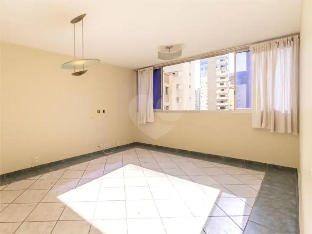 Apartamento para Venda em São Paulo/SP Moema 3 Quartos