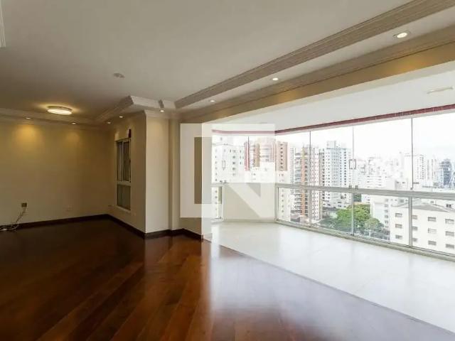 Apartamento para Venda em São Paulo/SP Moema 3 Quartos