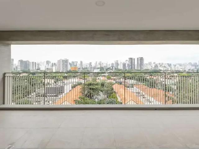 Apartamento para Venda em São Paulo/SP Moema 3 Quartos