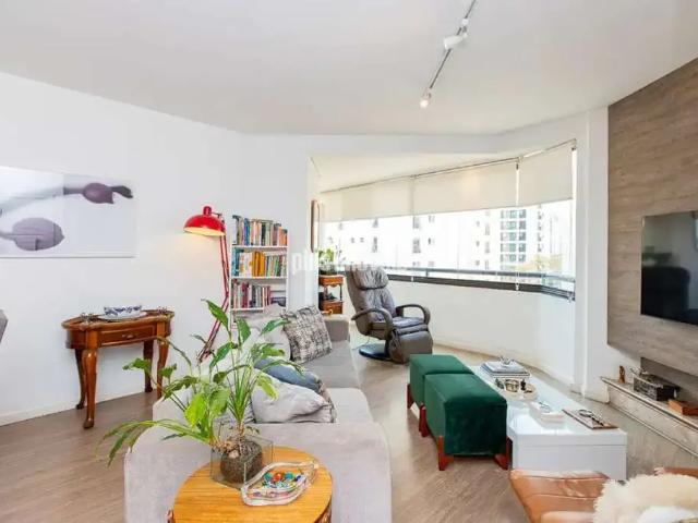 Apartamento para Venda em São Paulo/SP Moema 3 Quartos