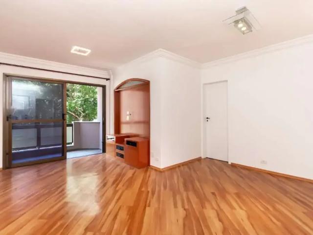 Apartamento para Venda em São Paulo/SP Moema 3 Quartos
