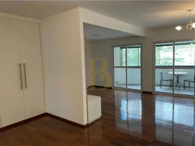 Apartamento para Venda em São Paulo/SP Moema 3 Quartos