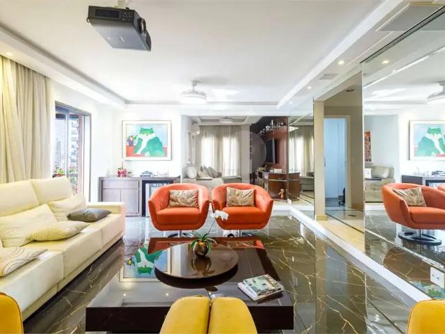 Apartamento para Venda em São Paulo/SP Moema 3 Quartos