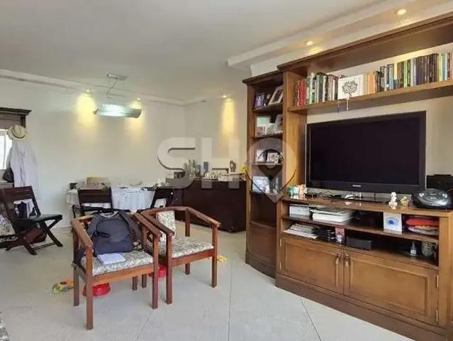 Apartamento para Venda em São Paulo/SP Moema 3 Quartos