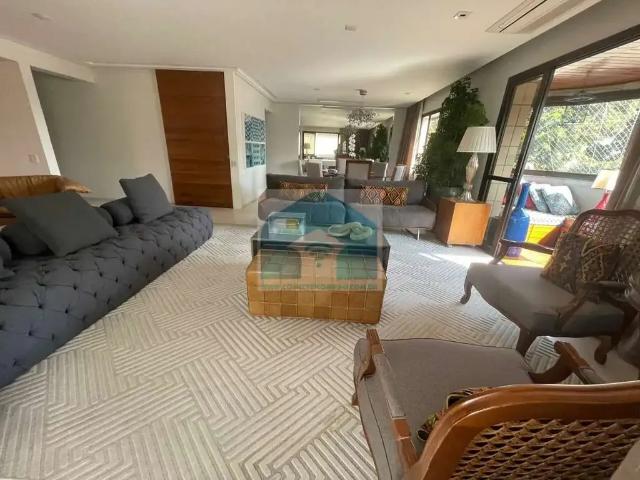 Apartamento para Venda em São Paulo/SP Moema 3 Quartos
