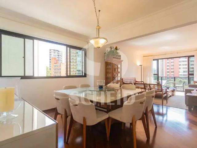 Apartamento para Venda em São Paulo/SP Moema 3 Quartos