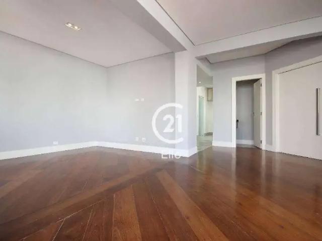 Apartamento para Venda em São Paulo/SP Moema 3 Quartos