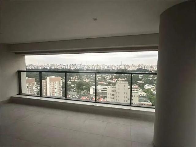 Apartamento para Venda em São Paulo/SP Moema 3 Quartos