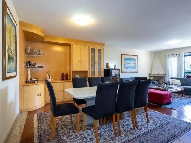 Apartamento para Venda em São Paulo/SP Moema 3 Quartos