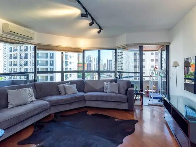 Apartamento para Venda em São Paulo/SP Moema 3 Quartos