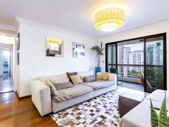 Apartamento para Venda em São Paulo/SP Moema 4 Quartos