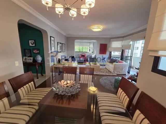 Apartamento para Venda em São Paulo/SP Moema 4 Quartos