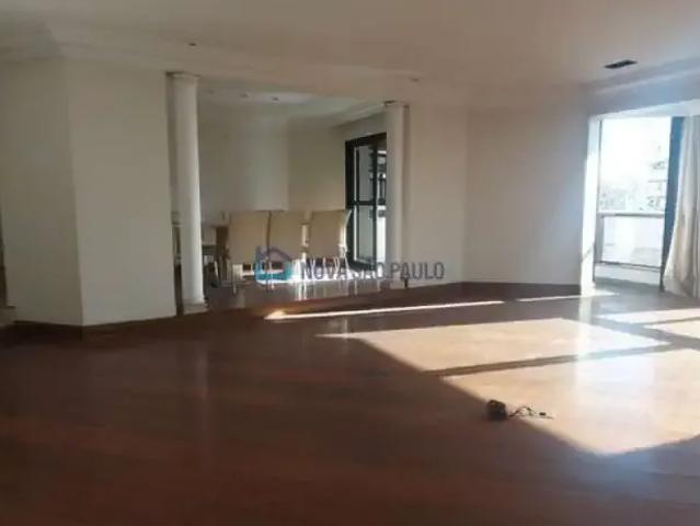 Apartamento para Venda em São Paulo/SP Moema 4 Quartos