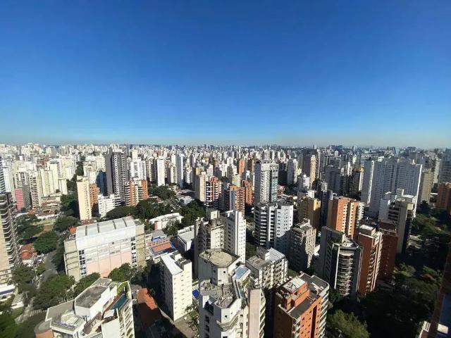 Apartamento para Venda em São Paulo/SP Moema 4 Quartos