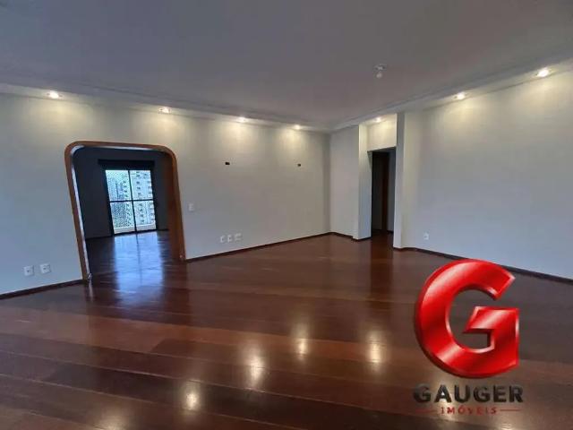 Apartamento para Venda em São Paulo/SP Moema 4 Quartos