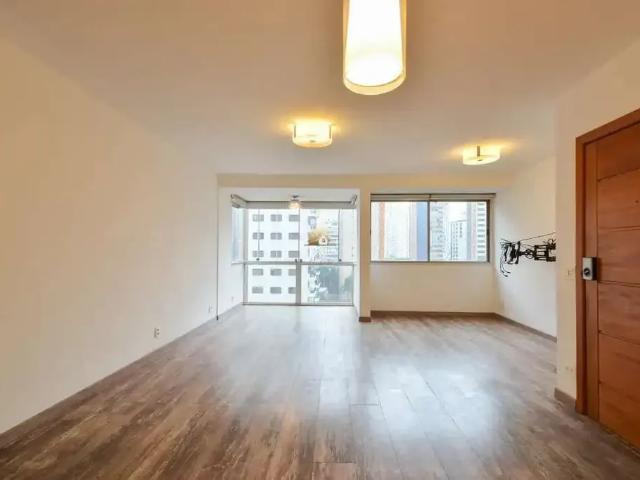 Apartamento para Venda em São Paulo/SP Moema 4 Quartos