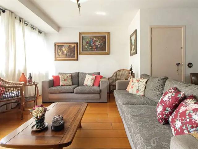 Apartamento para Venda em São Paulo/SP Moema 4 Quartos