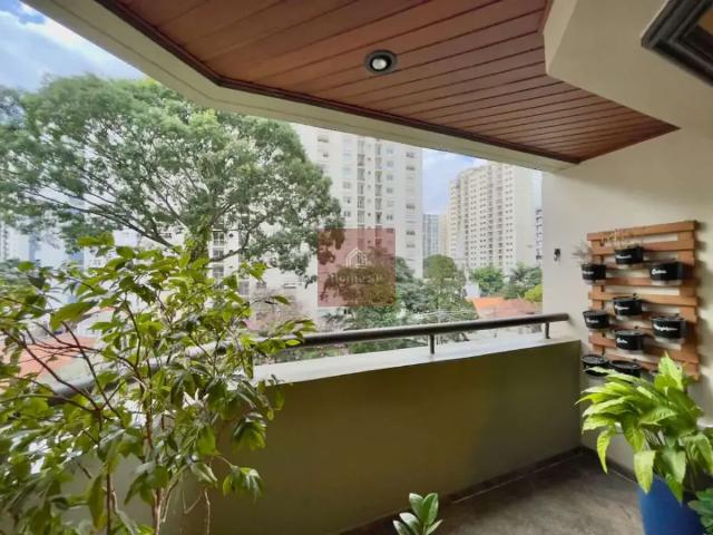 Apartamento para Venda em São Paulo/SP Moema 4 Quartos