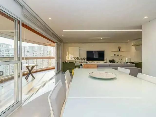Apartamento para Venda em São Paulo/SP Moema 4 Quartos