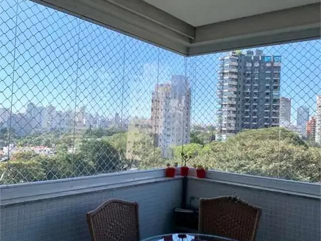 Apartamento para Venda em São Paulo/SP Moema 4 Quartos