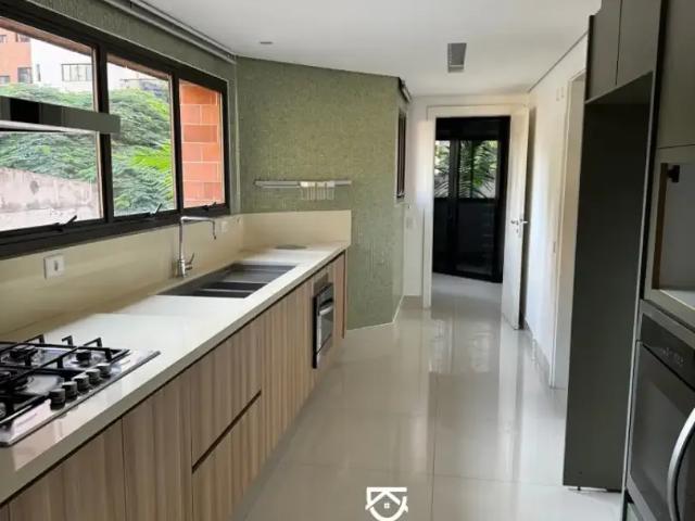 Apartamento para Venda em São Paulo/SP Moema 4 Quartos